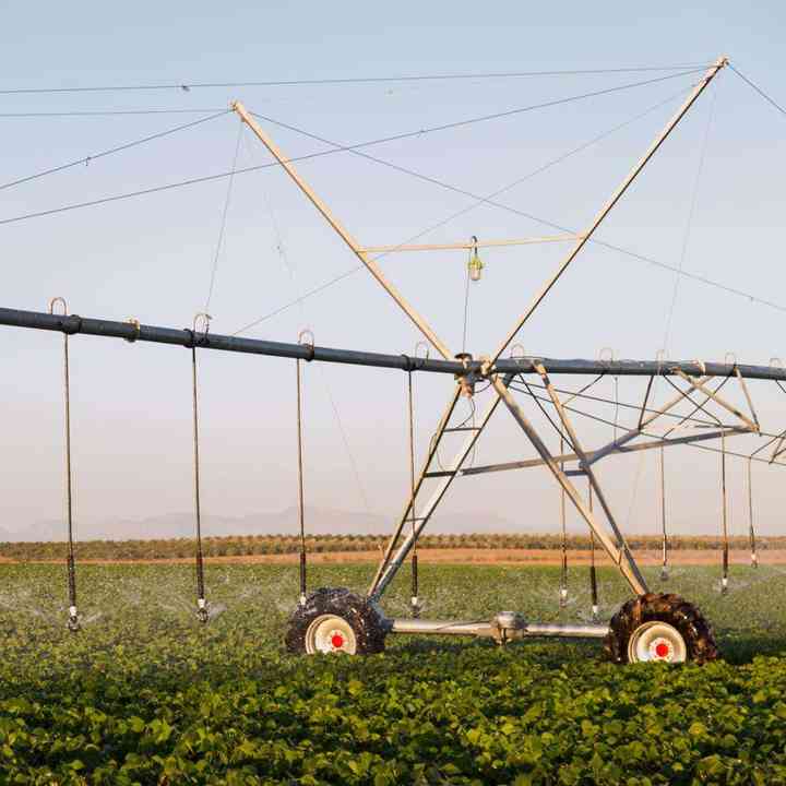 Infrared - Guided Center Pivot Irrigation System for Night - Time 30 ...