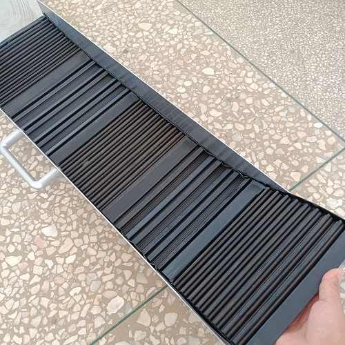 Sluice Box Used Rubber Mats for Gold Mining Machine Flowing Gold groove ...