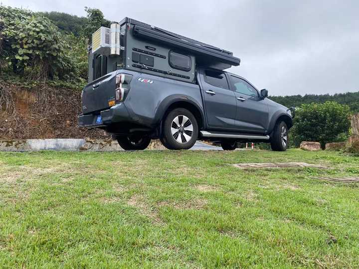 Galvanized Sheet Customized Truck Camper for Overland