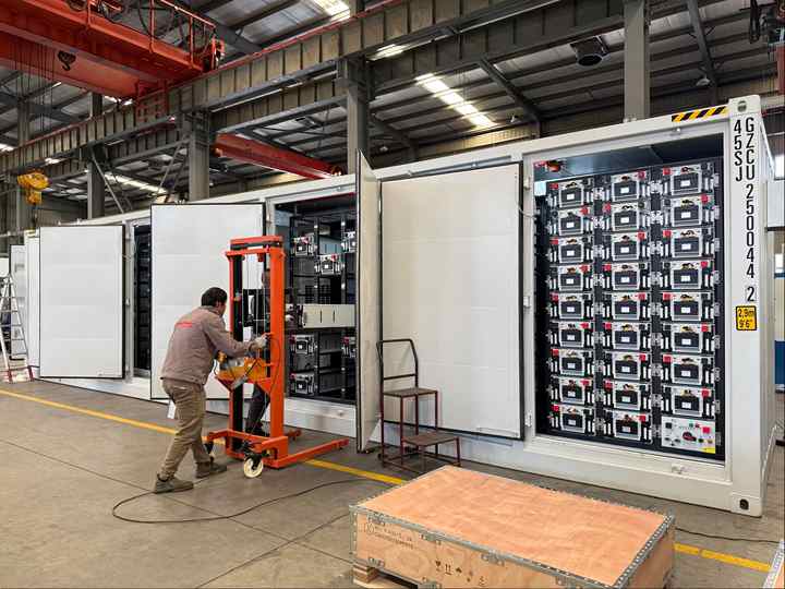 2MWh Lithium Ion Battery 1MW Pcs Bess Solar Energy Storage System Air ...