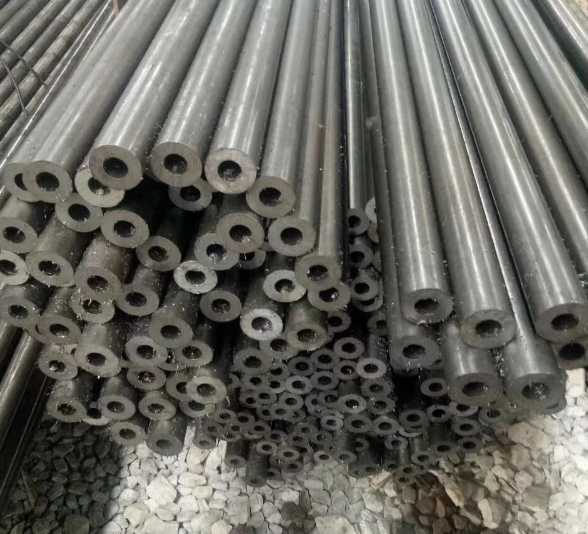 Cold Drawn Precision Seamless STKM11A Carbon Steel API Pipe 12m Length ...