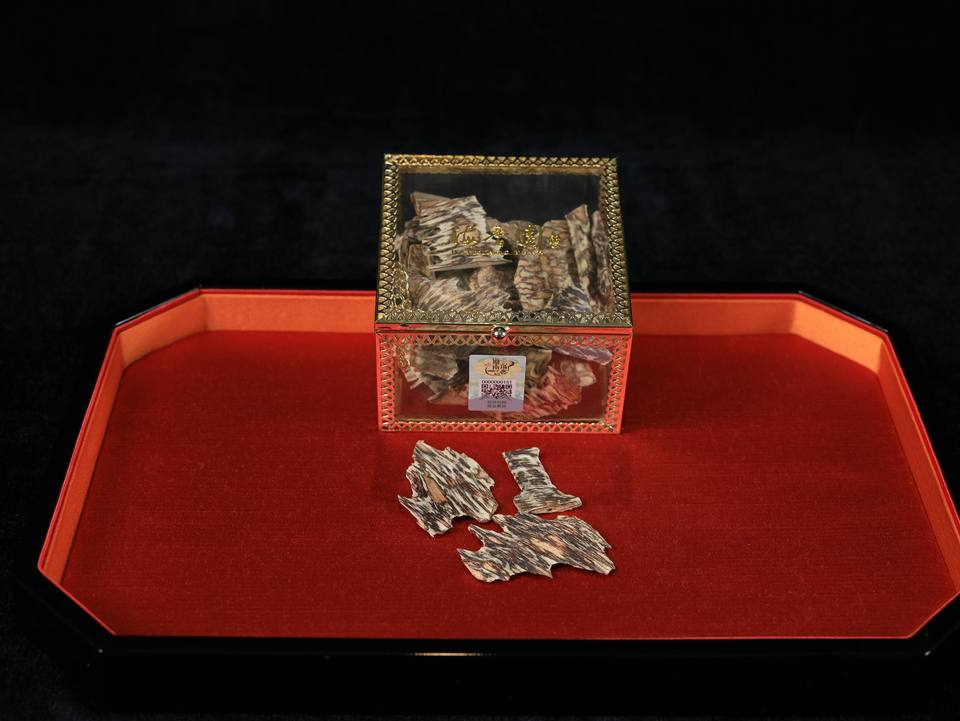 Hainan Through-and-Through Green Agarwood Raw Wood Block Incense ...
