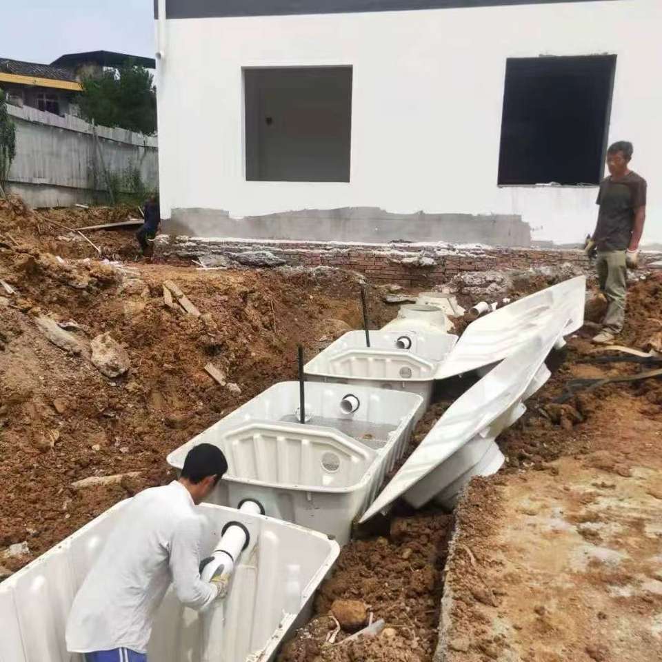 OEM FRP Septic Tank with Tempered Glass Features for Global Wastewater ...