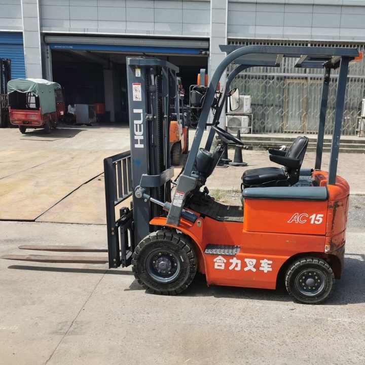 HELI 1.5 ton Compact Forklift Diesel Forklift 1.5 Ton Pallet Forklift ...