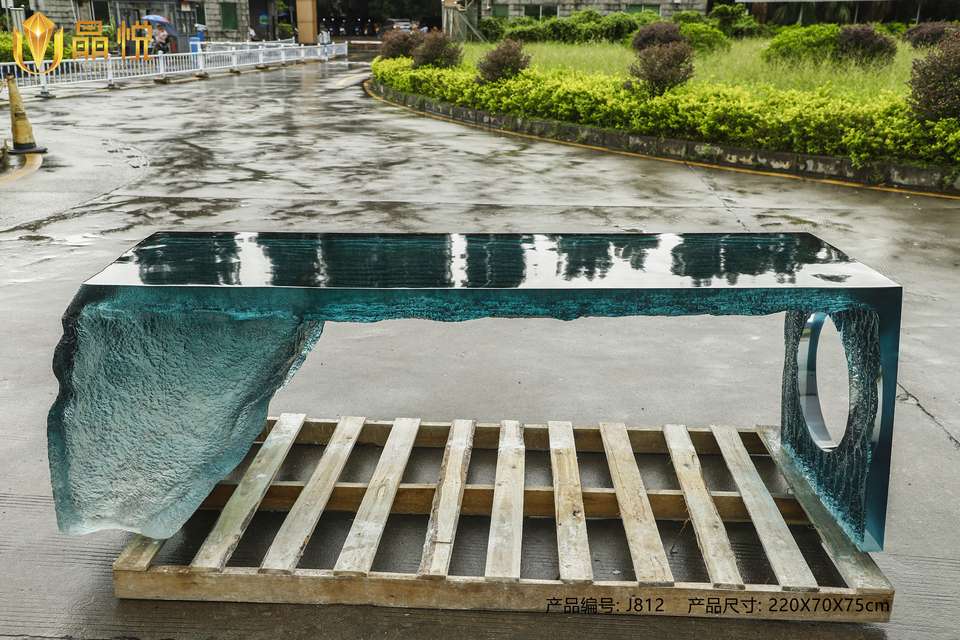 JingYue Custom Transparent Luxury Resin Table Handcrafted Furniture for ...