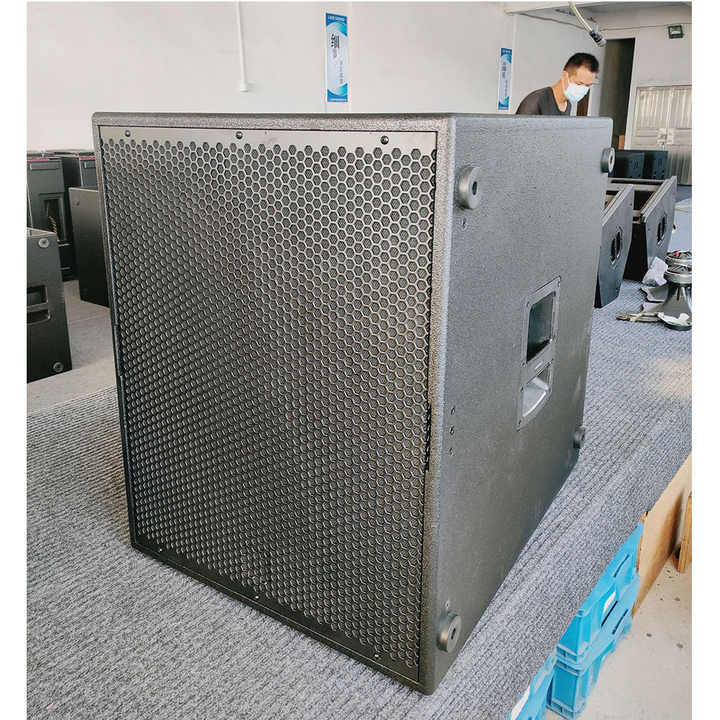 18 Inch 1600W Peak Active Subwoofer Speaker Bass Audio System
