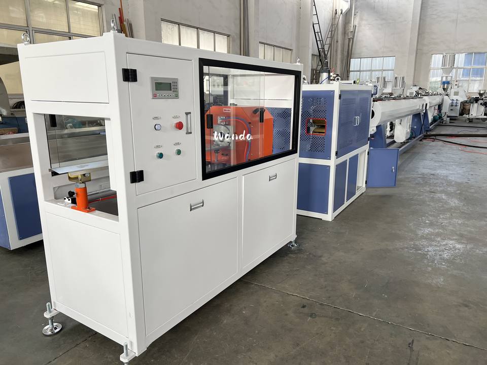 3 Layers PPR HDPE PPH Pipe Making Machine Three Layer Fibre Glass PP ...