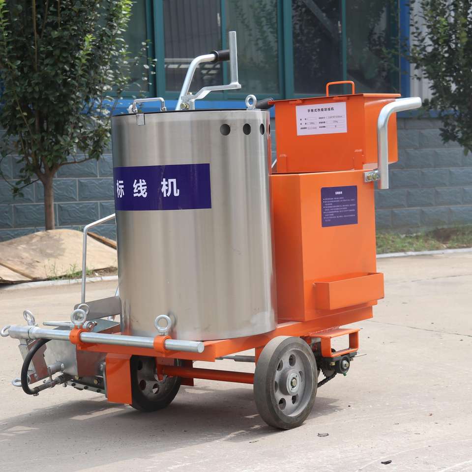 Pavement Marking Equipment Engine-Powered Thermoplastic Road Line ...