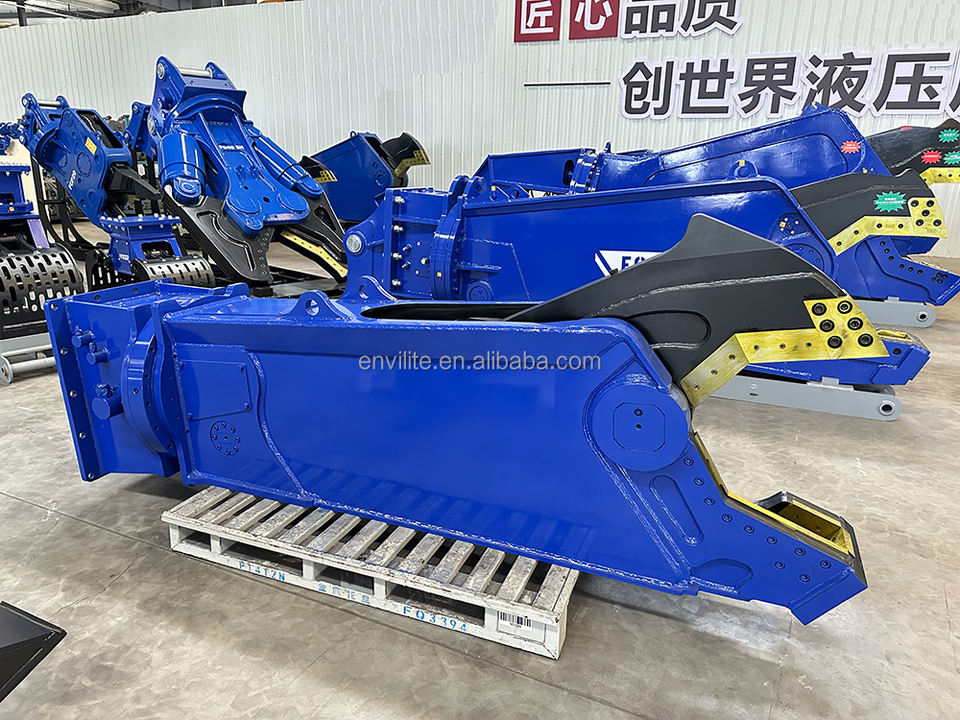 Hydraulic Demolition Eagle Shear Building and Steel Structure ...