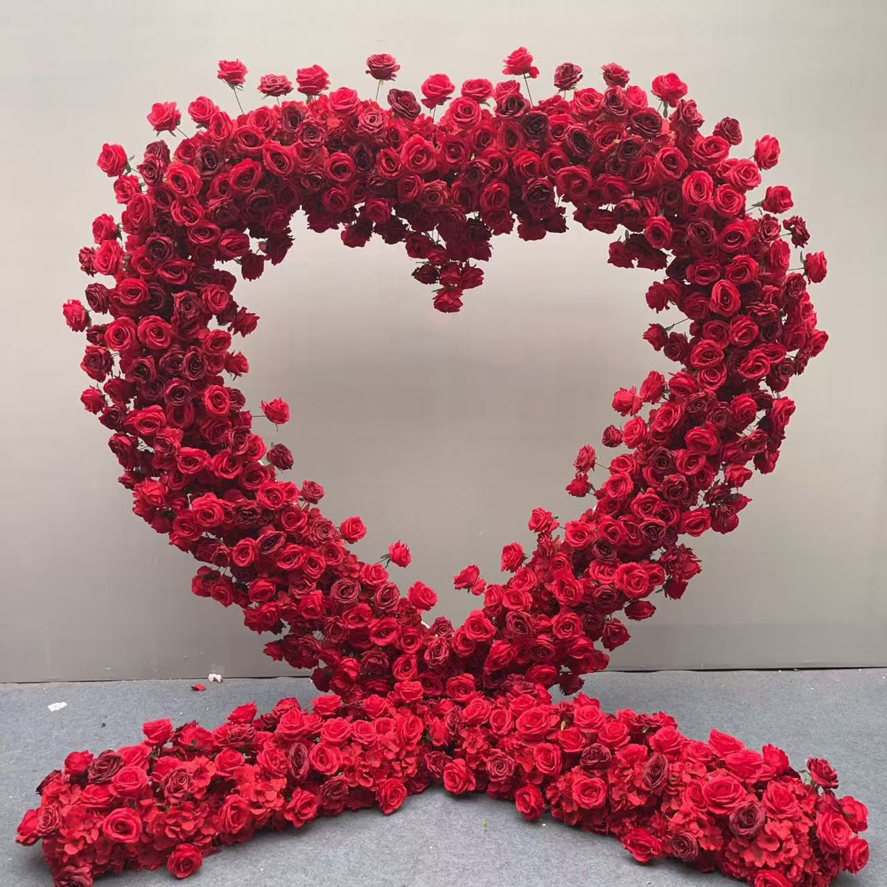 How to Choose the Best Heart Shape Stand for Your Needs
