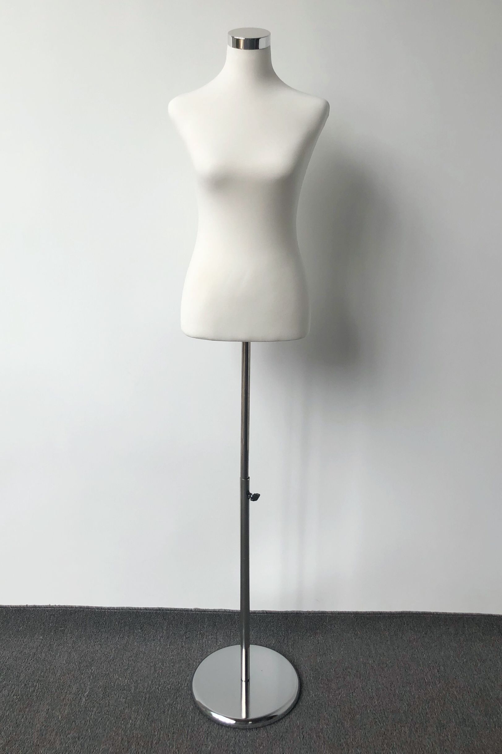 Elevate Your Displays with Premium female black torso mannequin for ...