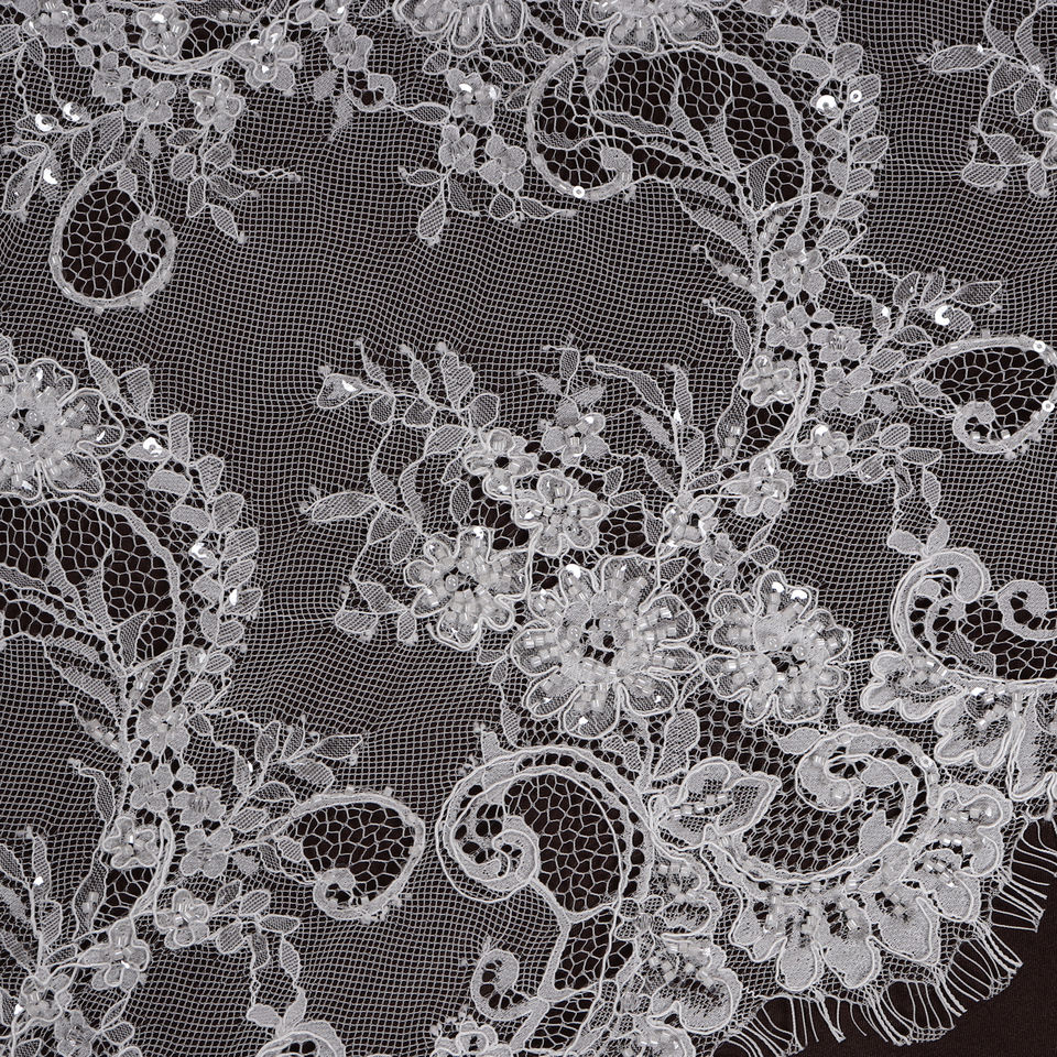 Floral Embroidered Lace Fabric Beaded Cord Polyester 150 cm Machine ...