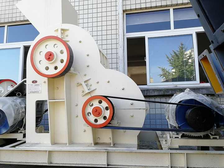 Two Stage Hammer Crusher for Stone Brick and Clay Concrete