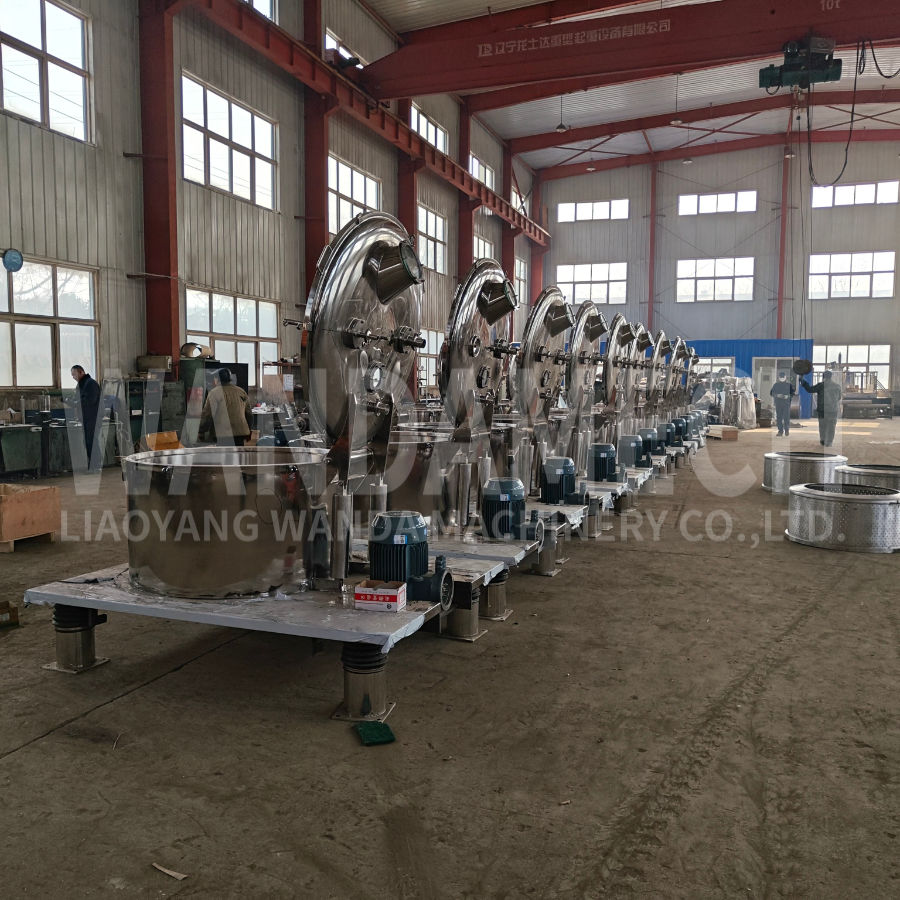 Heavy Duty Industrial Vertical Scraper Bottom Discharge Centrifuge ...