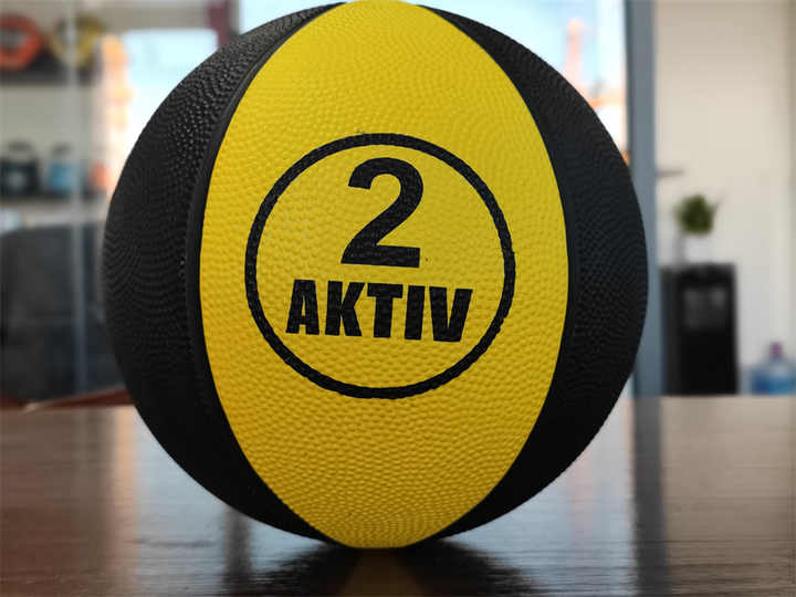 AKTIV Dual-Color Rubber Medicine Ball / Weighted Ball Solid Fitness ...