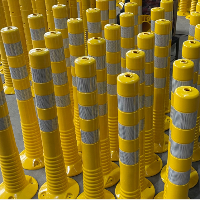 TPU Plastic Bollard Post Warning Road Traffic Post| Alibaba.com