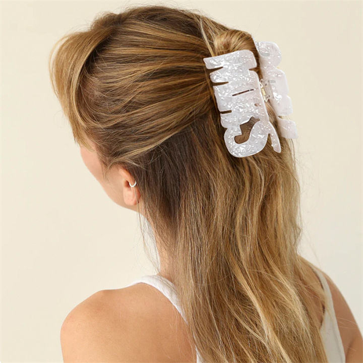 Elegant Diamond Pearl Hair Claws with Letter Design PVC Rhinestone Hair ...