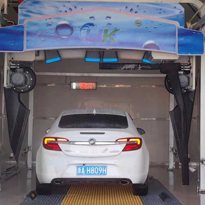 High Efficiency Car Wash Machine - Touchless Tunnel Price