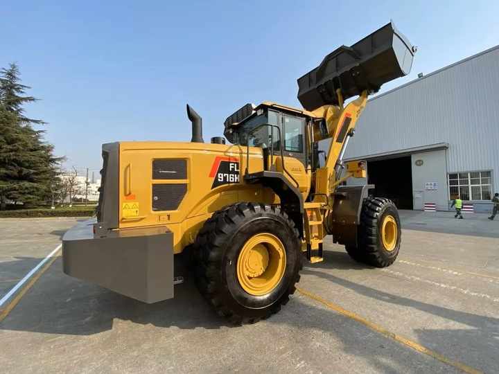 Industrial Wheel Loader FL976H 178 KW Power 4.5 m³ Bucket Capacity 7000 ...