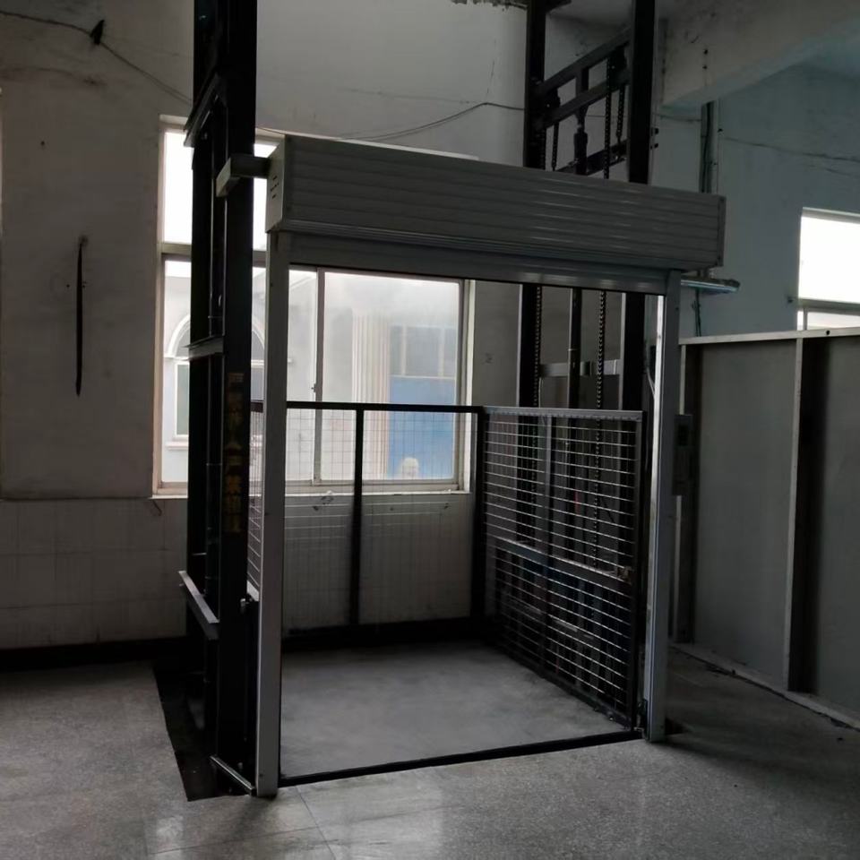 2-Ton Hydraulic Rolling Shutter Lift Featuring Dual-Track ...