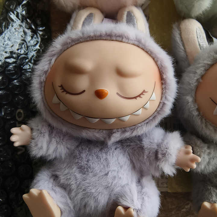 LABUBU Second Generation Bubble Mate Plush - Trendy PVC Design