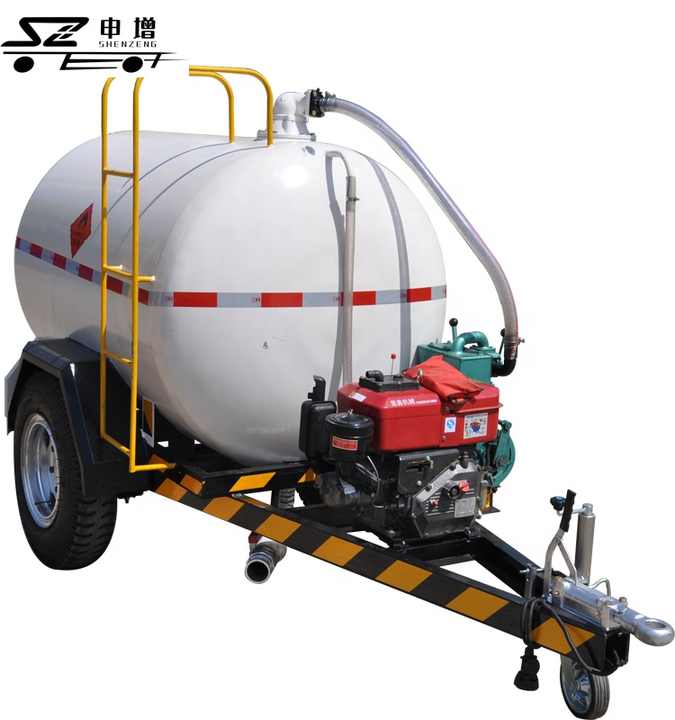 2000L Sewage Waste Water Tanker Trailer with Vacuum Pump