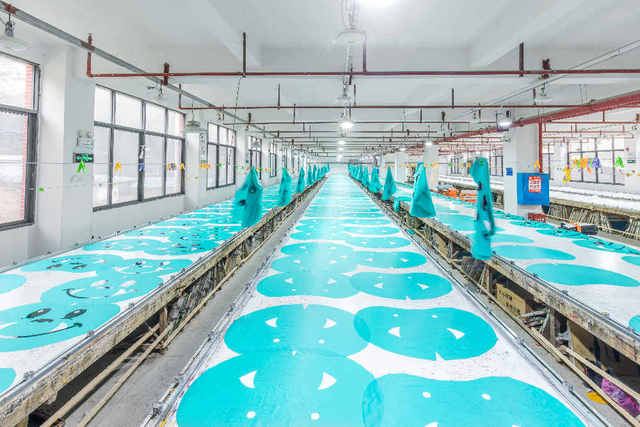 Buy Alien Costume for Adults & Kids | Inflatable Halloween Cosplay