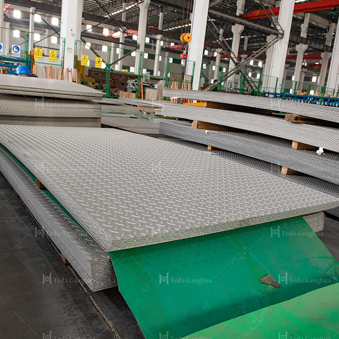 Durable and Reliable 410 checkered plate slit edge for Industrial ...