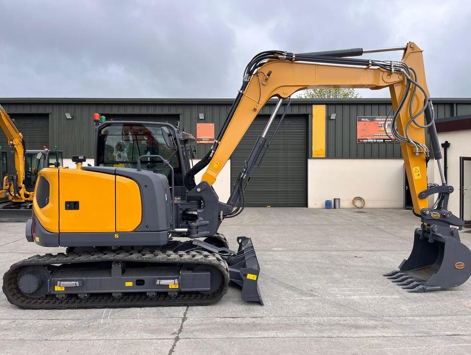 XE80E 8 Ton Compact Crawler Hydraulic Excavator Construction Machinery ...