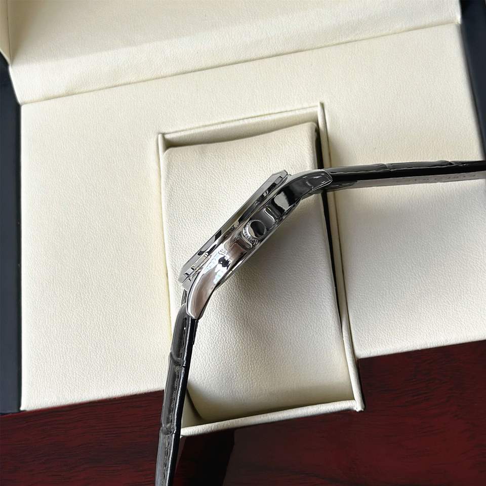 Pablo Raez Quartz Watch - Stylish & Waterproof Fashion Watch