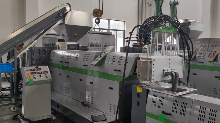 Lvdao Waste Recycling Machine - Efficient Plastic Recycling