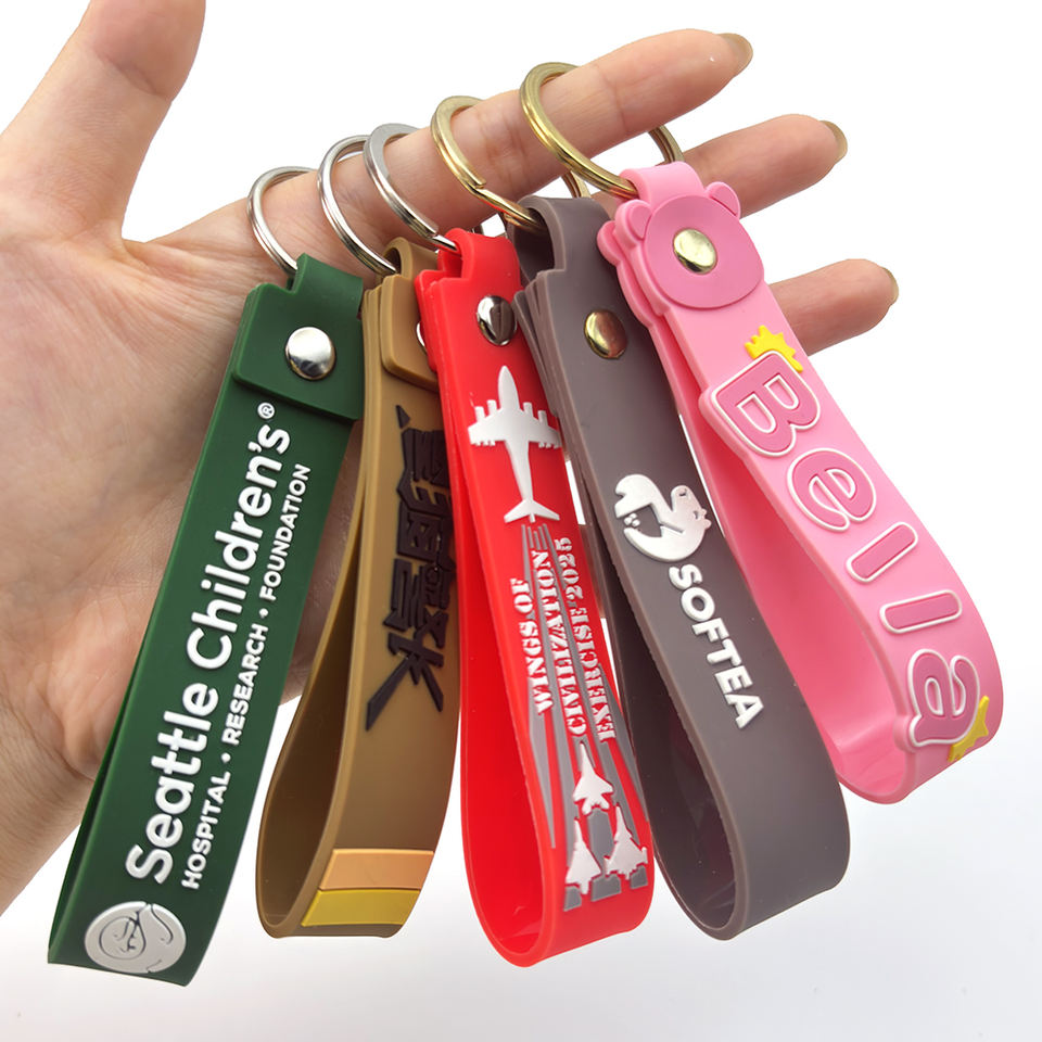 Custom Logo Key Chain Pvc Embossed Rubber Keychains 2D /3D Soft PVC ...