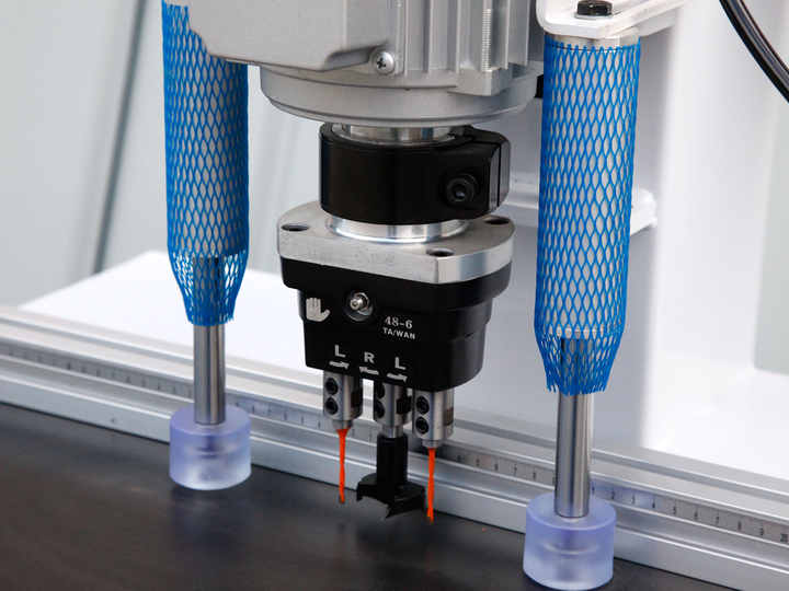 Automatic Vertical Single Head Cabinet Hinge Drilling Machine Hinge ...
