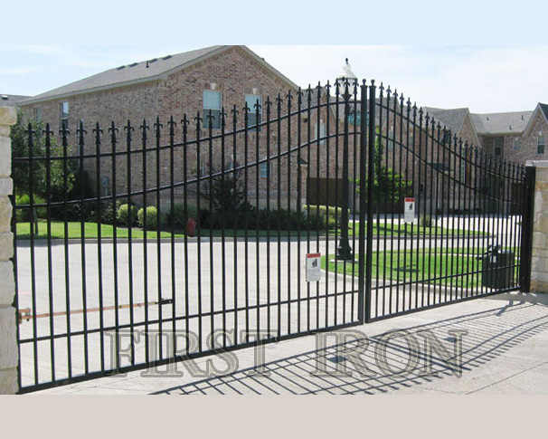 Metal Main Entrance House Big Gates - Wrought Iron Driveway Gate