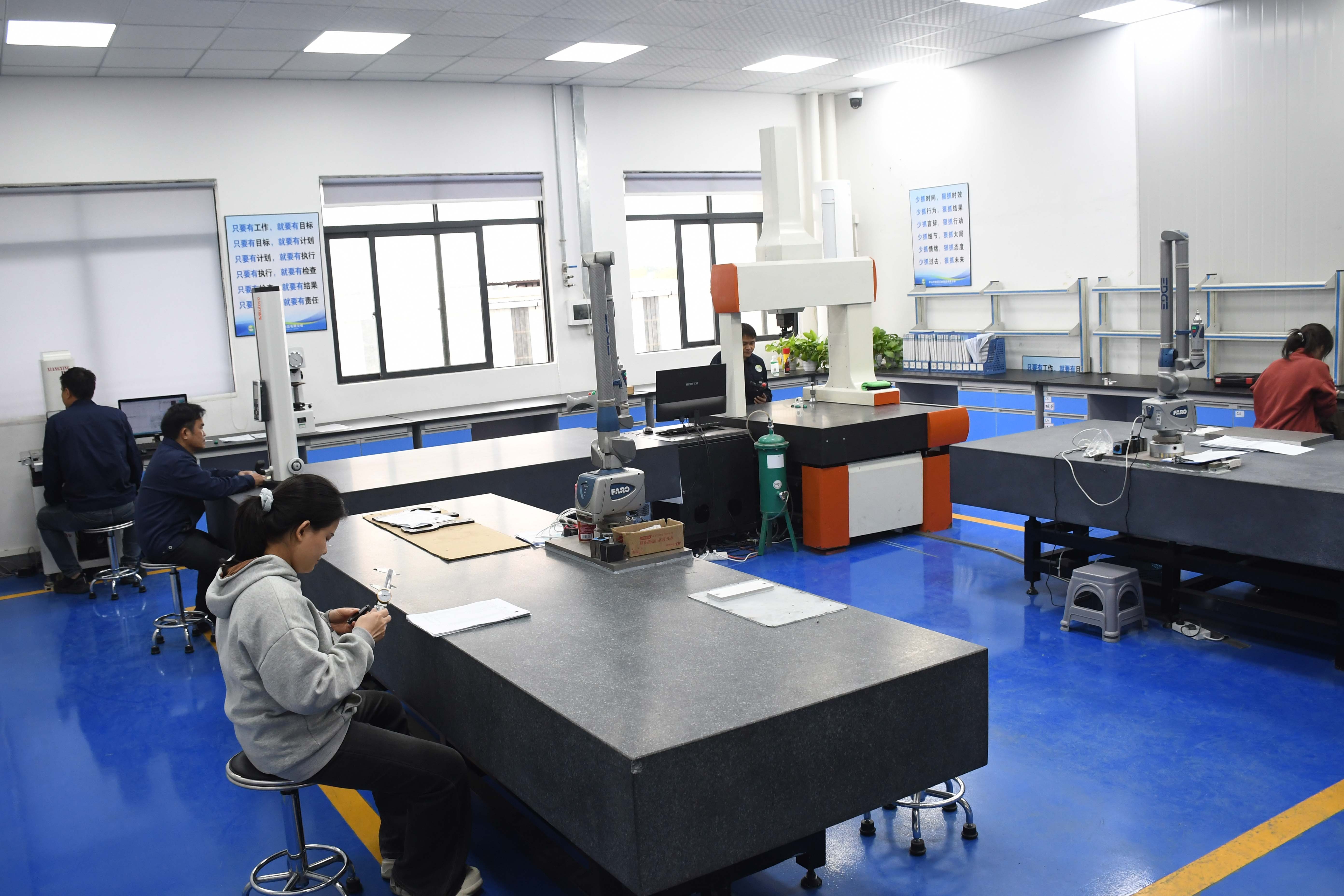 Elevate Efficiency with Cutting-Edge humanoid robot machining servic ...