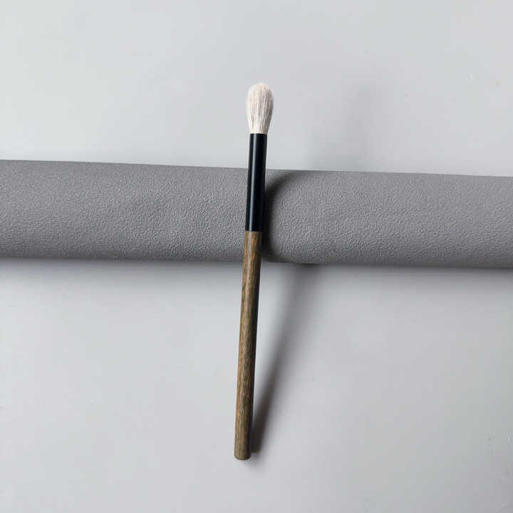 Natural Snow Fox Hair Fluffy Blending Eyeshadow Makeup Brushes Brush ...