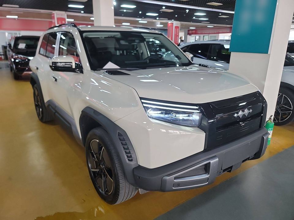 BYD Formula Leopard 3 Drone Edition - Electric SUV Power