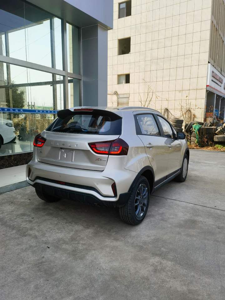 Livan X3 Pro 2025 Automatique 2026 - Compact SUV Made in China