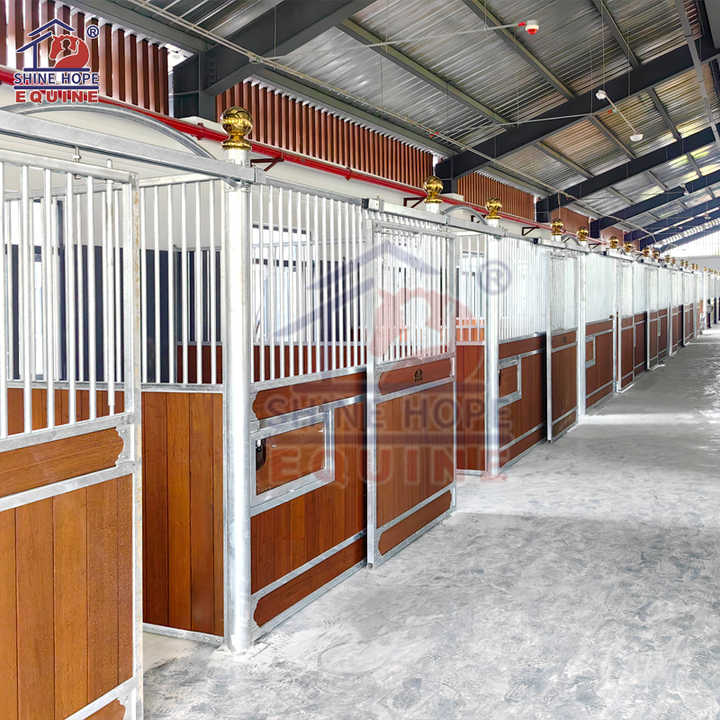 Metal Stall Gate Yoke - High Quality Horse Stable Solutions