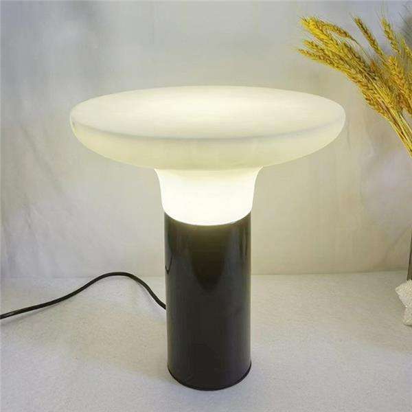 Nordic Mushroom Iron Table Lamp Modern Minimalist Warm White Bedside ...