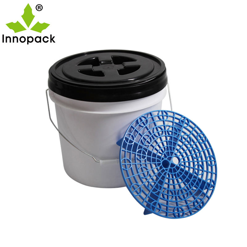 3.5 Gallon Plastic Bucket with Rubber Sealing Strip 13L Plastic Car ...