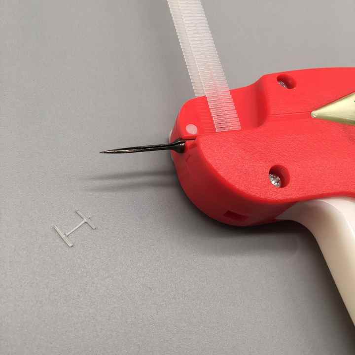Booster OEM Price Label Tag Gun - Red Plastic Arrow Name