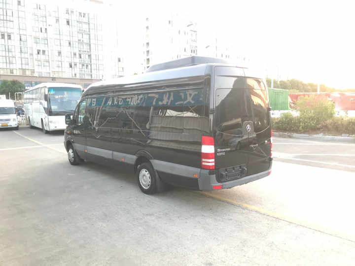 50% OFF MERCEDES BENZ MPV with Low Mileage Advanced Safety Features 7 ...