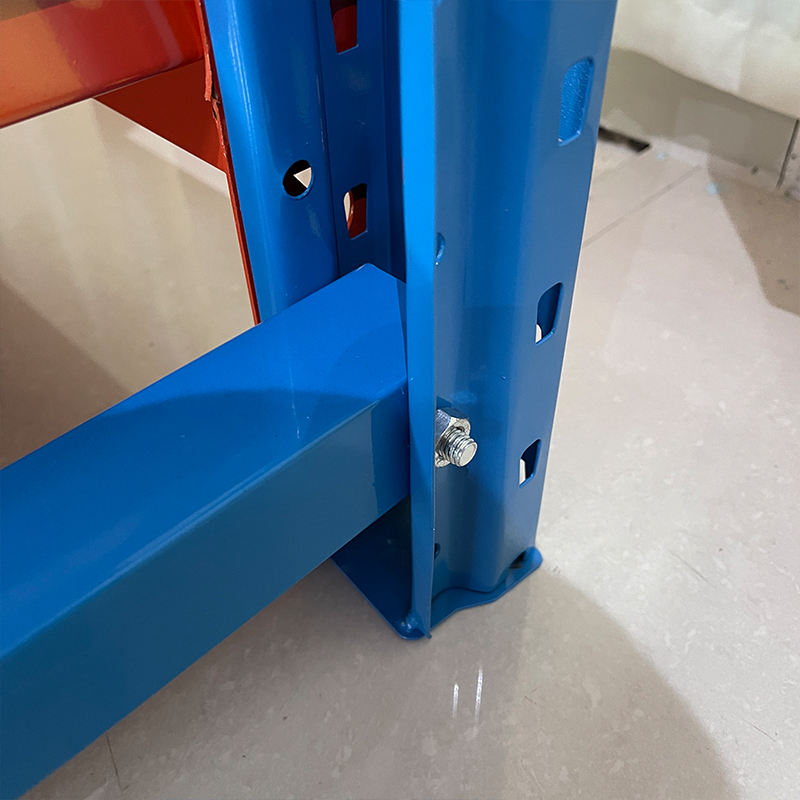 Heavy Duty Industrial Racks - Reliable Warehouse Storage