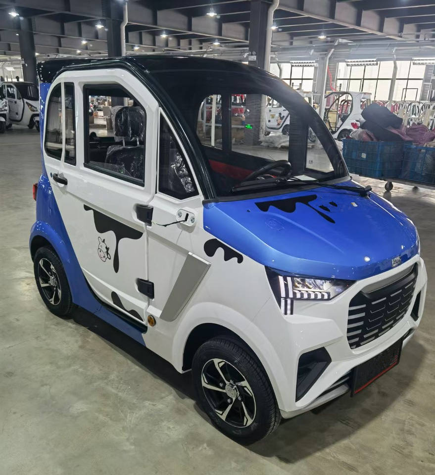 New Fashion Five Doors and Four Seats Fully Enclosed Household Mobility ...