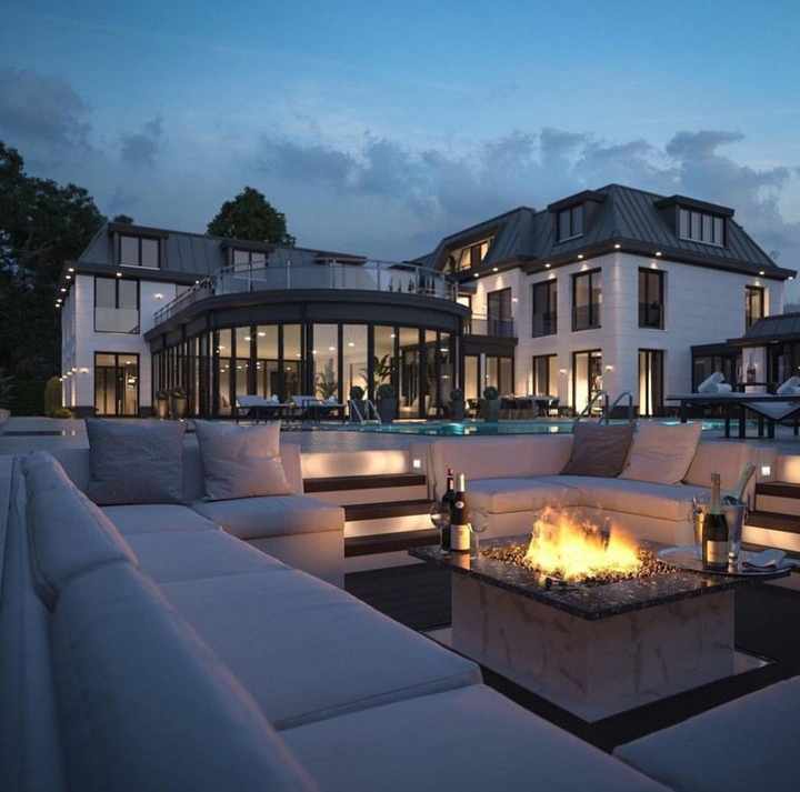 Luxury Steel Prefab House - Modern Design & Online Support