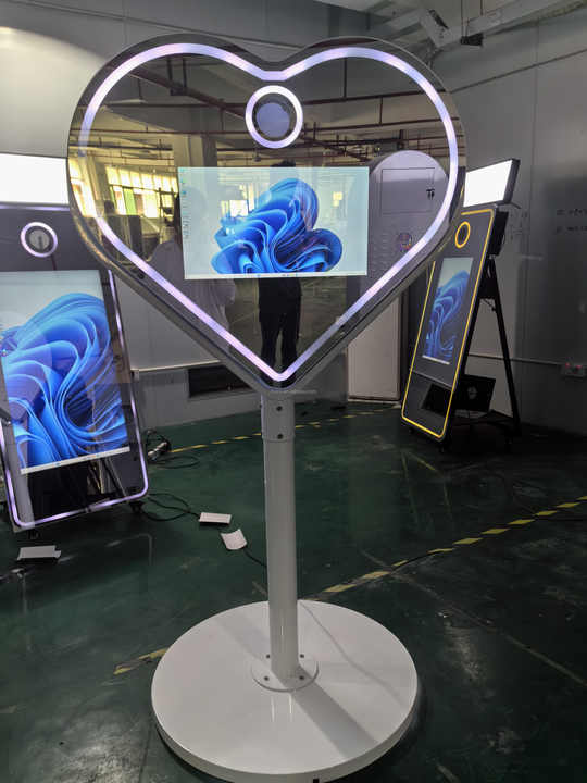 Heart Photo Booth Mirror - Magic Mirror Photobooth Machine