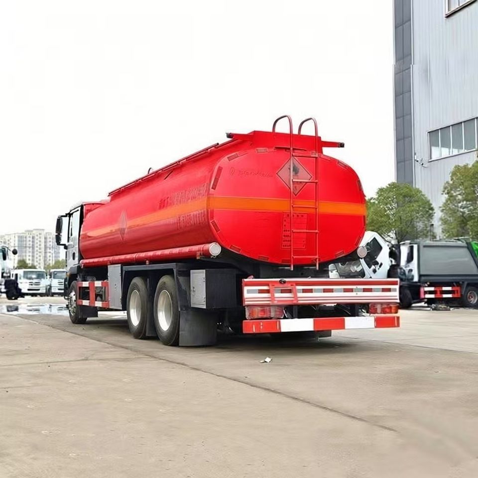 Sinotruk Howo Refueling Truck 15001-30000L China Factory Customized New ...