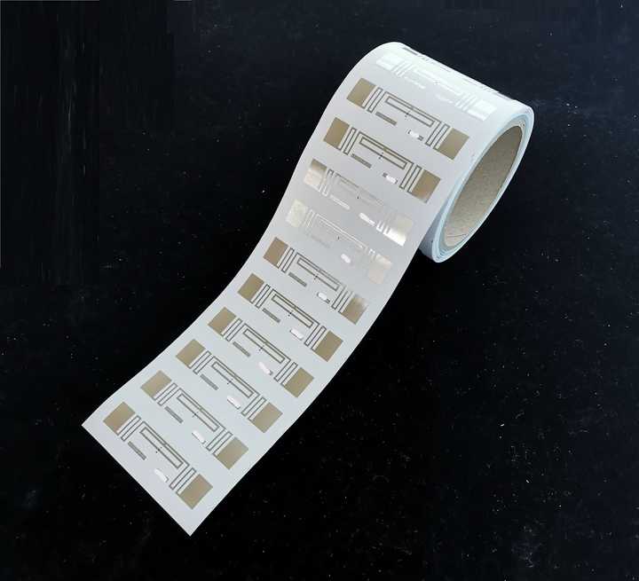 High Quality RFID Sticker 860-960mhz for Long Range Tracking