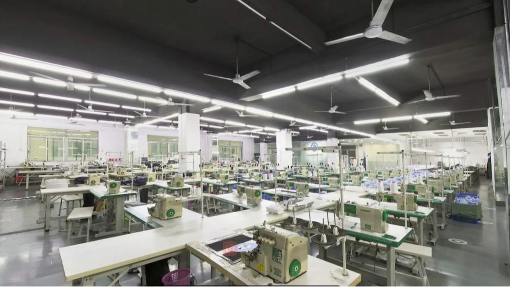 Dongguan Youhuo Fashion Co., Ltd.